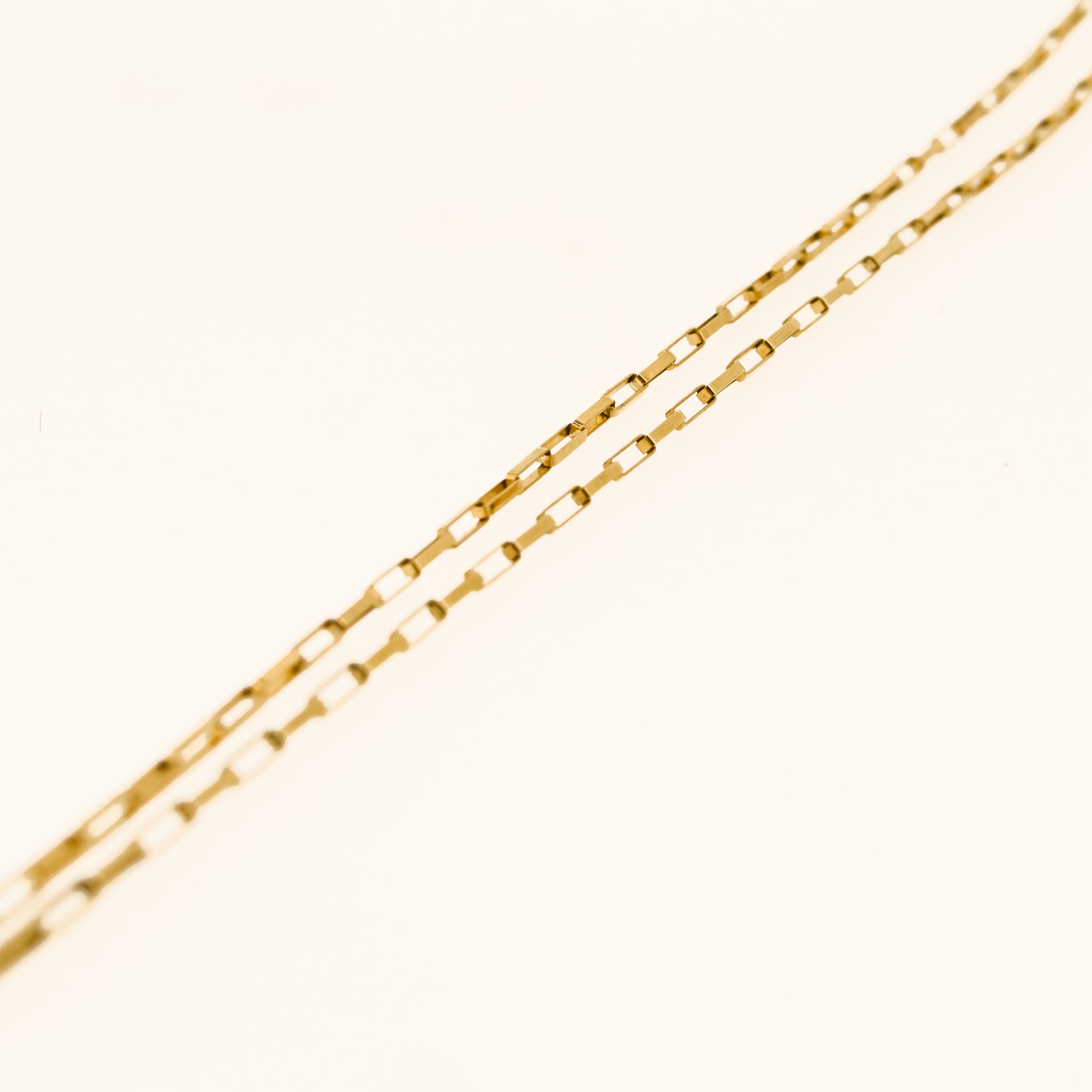 Box Link Chain – PI London